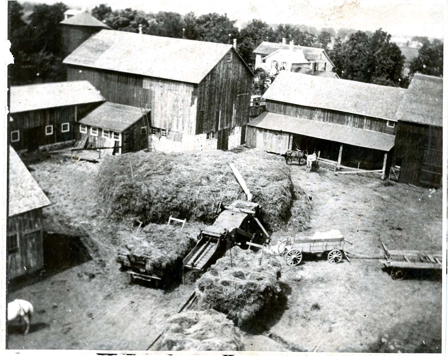 Threshing - Fond du Lac County Historical Society